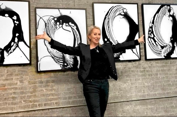 Cynthia Karalla: From Craigslist Toots to Unconventional Art ...